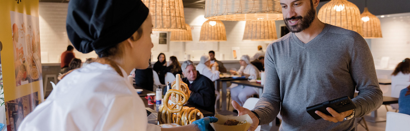 Emploi Newrest Group - Employé de Restauration Concédée H/F CDI